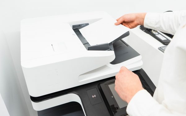 How to Set Up Your Home Office: A Super Easy Guide - Little Blog On the ...